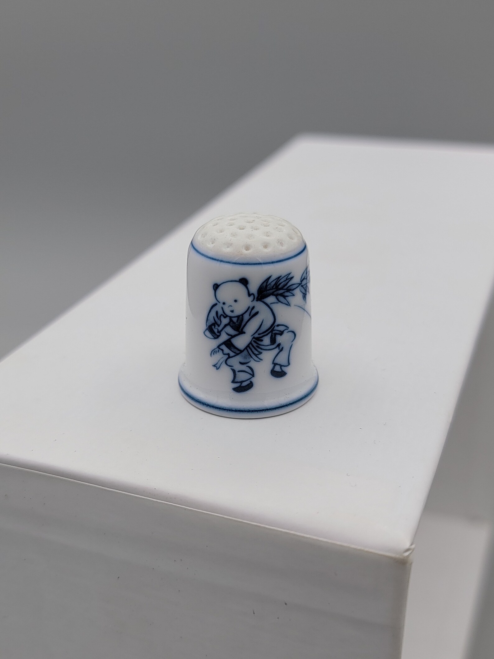 Vintage Collectible Decorative Thimbles - Etsy