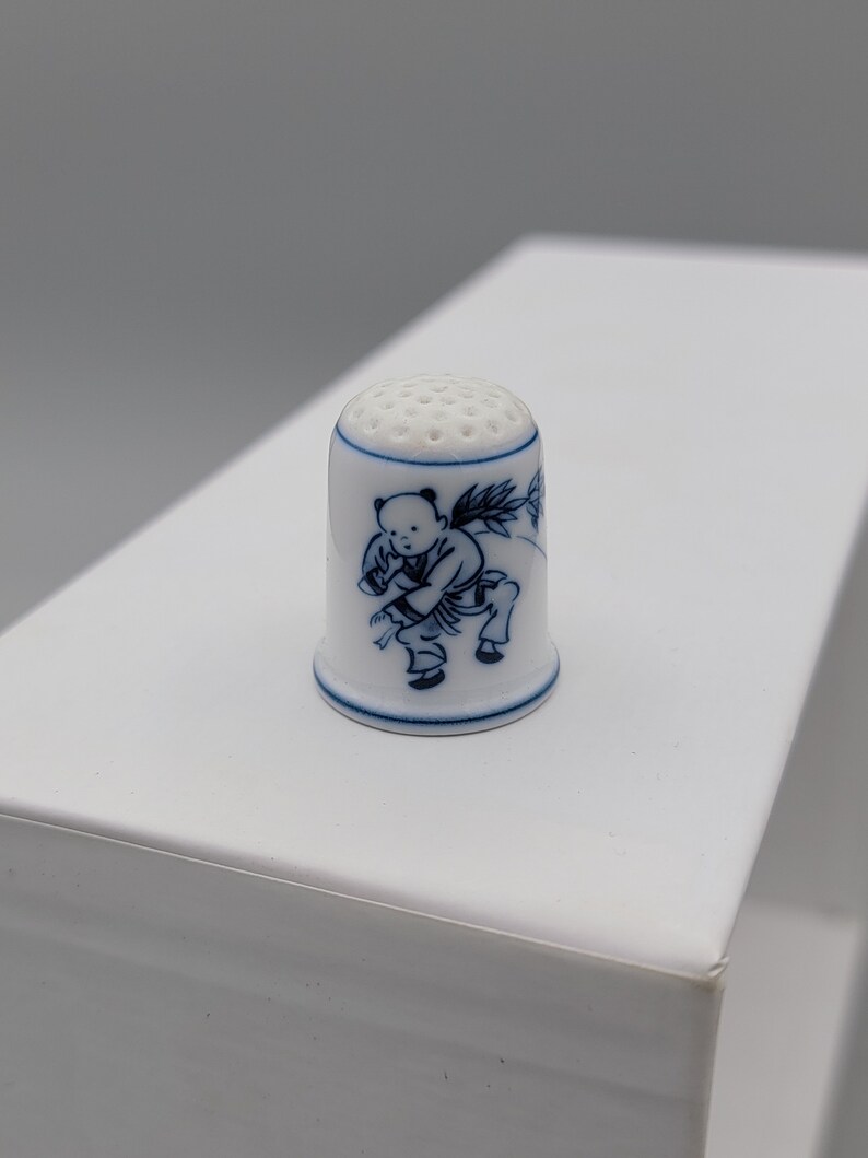 Vintage Collectible Decorative Thimbles - Etsy