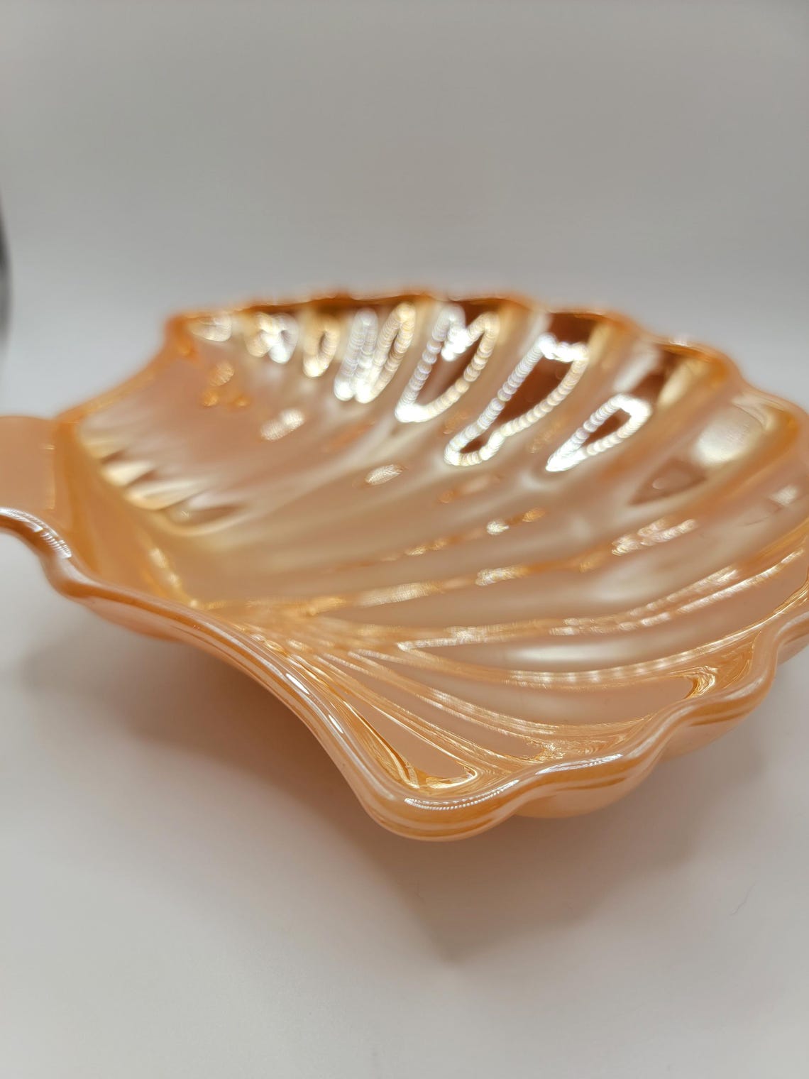 Vintage Peach Lustre Shell Dish, Iridescent Clam Shell Glass Trinket ...