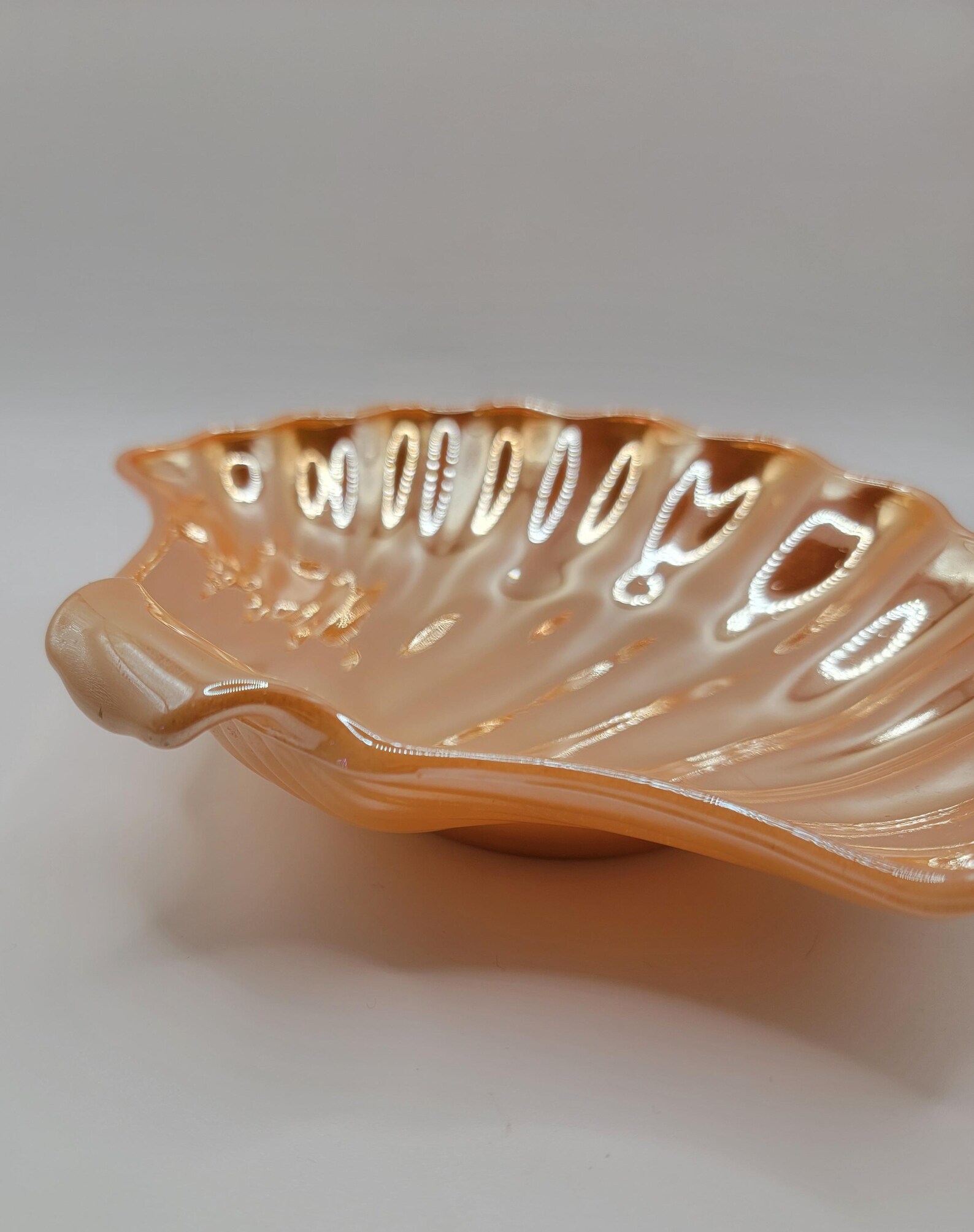 Vintage Peach Lustre Shell Dish, Iridescent Clam Shell Glass Trinket ...