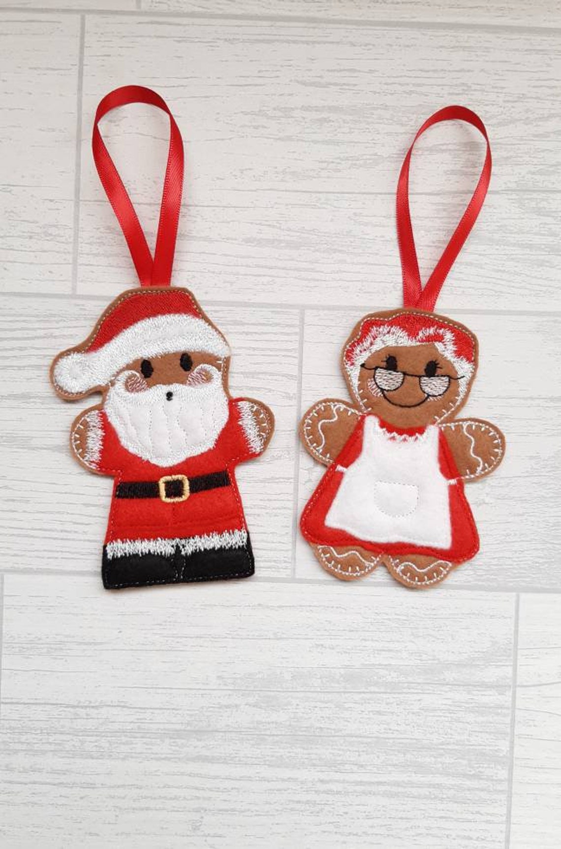 Mr and Mrs Claus Felt Gingerbread Christmas Decoration. Father - Etsy