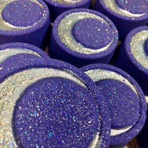 Crescent Moon Bath Bomb | Glitter Bomb | Shimmering Water | Sunflower ...