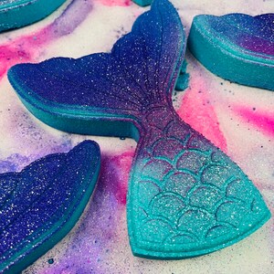 Mermaid Vibes Bath Bomb | Vegan Bath Bomb | Mermaid Party Favor ...