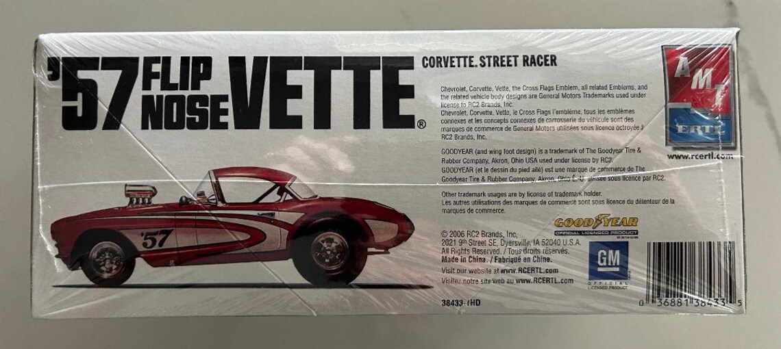 MPC '57 Flip Nose Vette Corvette Street Racer 1/25 Model Assembly Kit ...