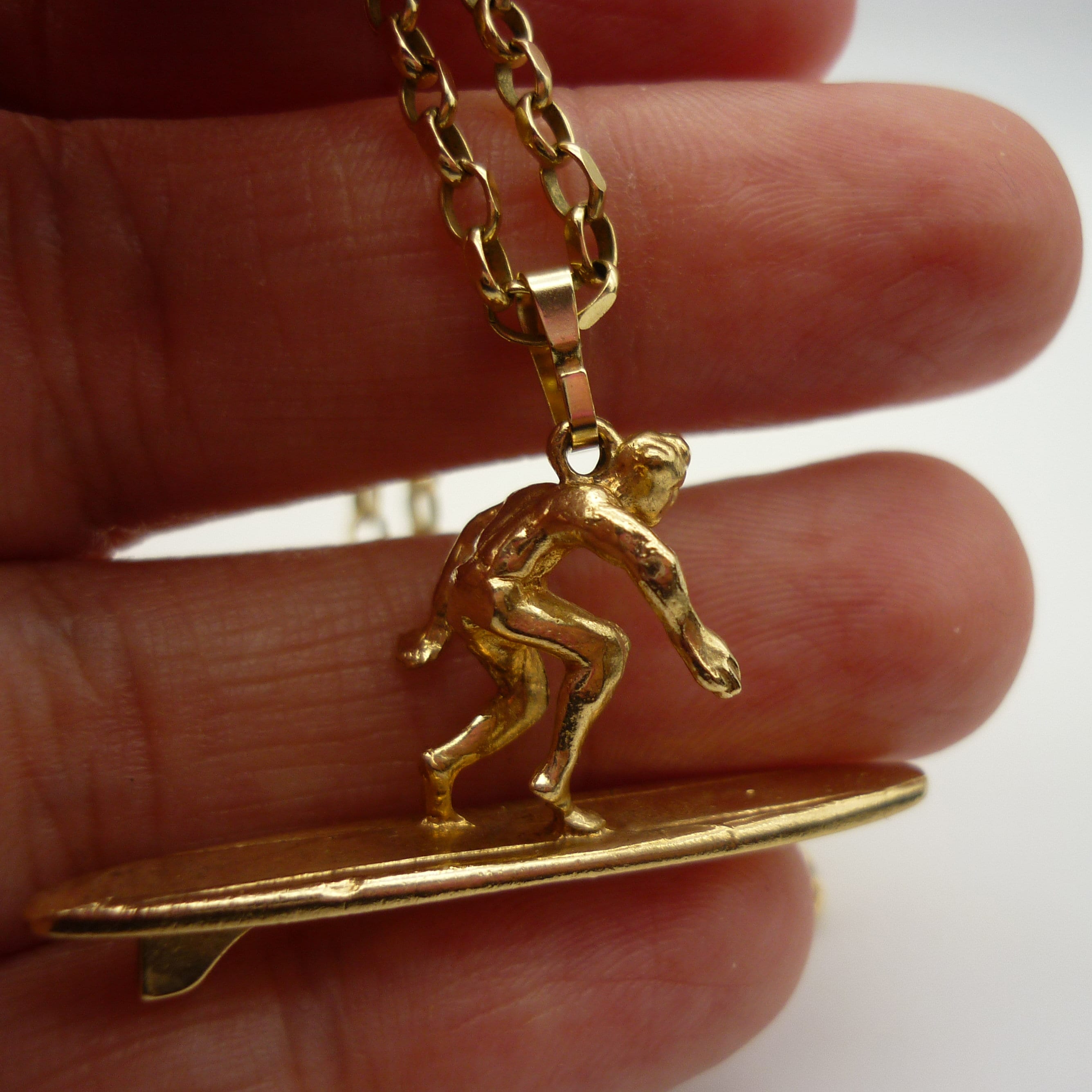 1970's Gold Surfboard Necklace, Surfer Pendant on 9k Belcher Chain - Etsy