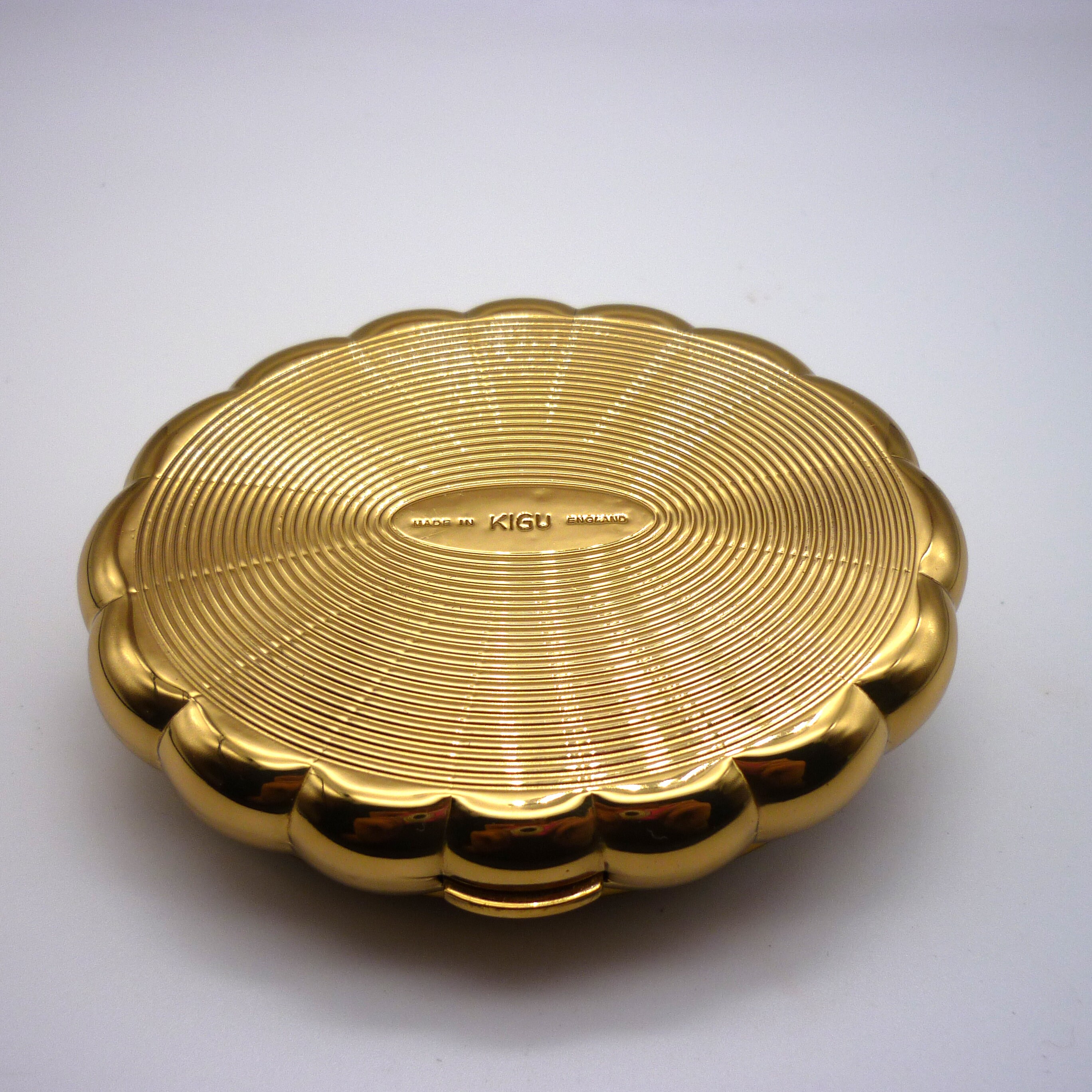 Kigu Minuette Musical Powder Compact With Marcasite Flower - Etsy