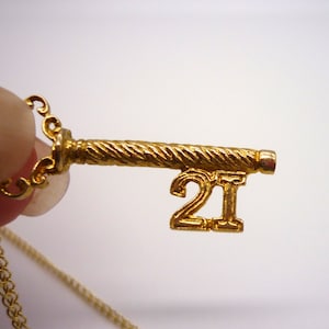 Vintage Gold 21 Key Charm Necklace - Etsy UK