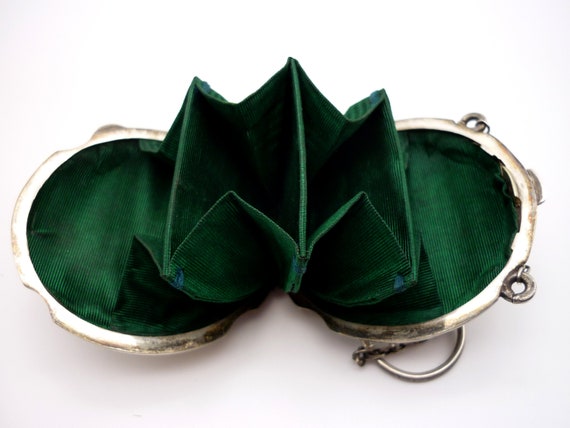 Victorian Silver Coin Purse with Green Fabric Lining,… - Gem