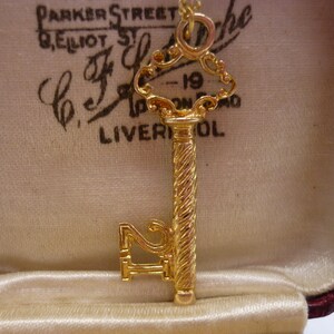Vintage Gold 21 Key Charm Necklace - Etsy UK
