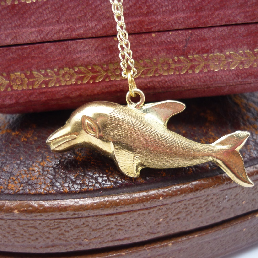 Vintage Gold Dolphin Pendant on Chain - Etsy