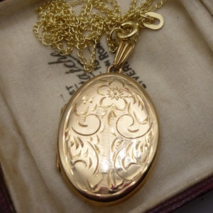Vintage 9ct Gold Photo Locket on Chain, Double Sided Opening Locket for ...