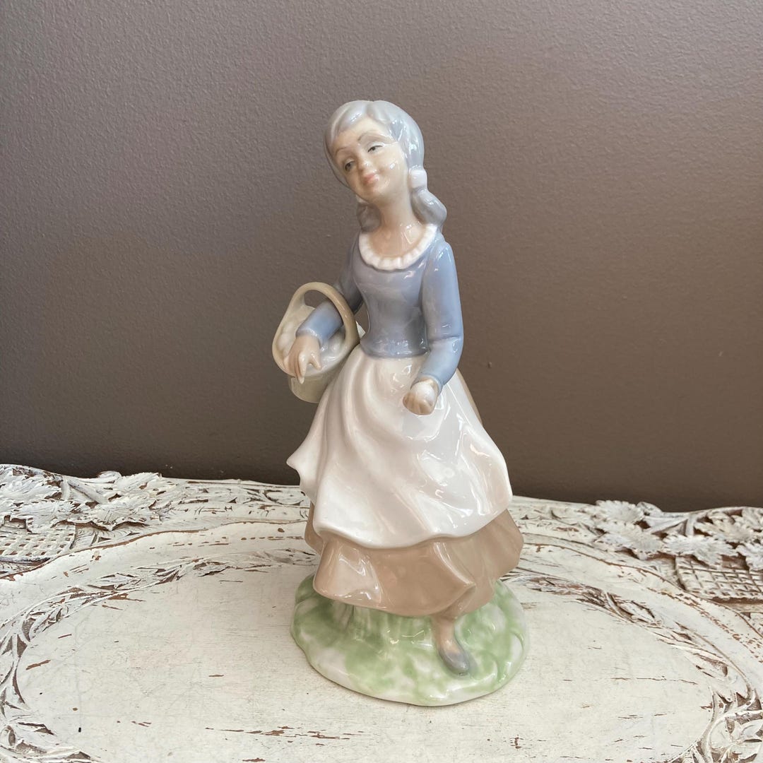Vintage Tengra Porcelain Figurine, Girl With Basket of Eggs, Spain ...