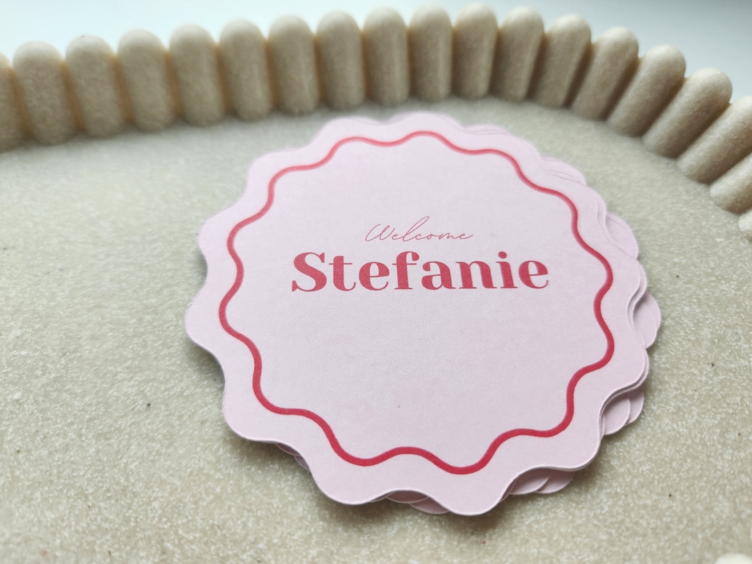 Circular Wavy Place Cards Round Scalloped Edge, Wedding or Bridal ...