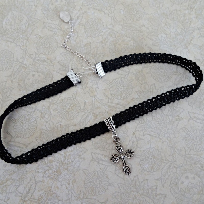 Cross Choker - Etsy