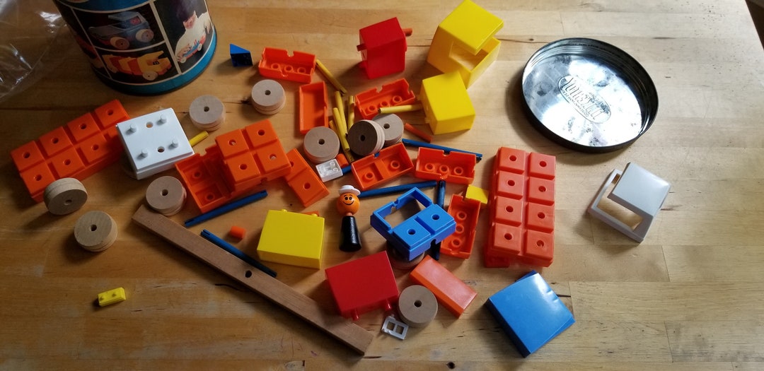 Vintage Tinker Toy Construction Set - Child Guidance Toy 1978 - 1970s ...