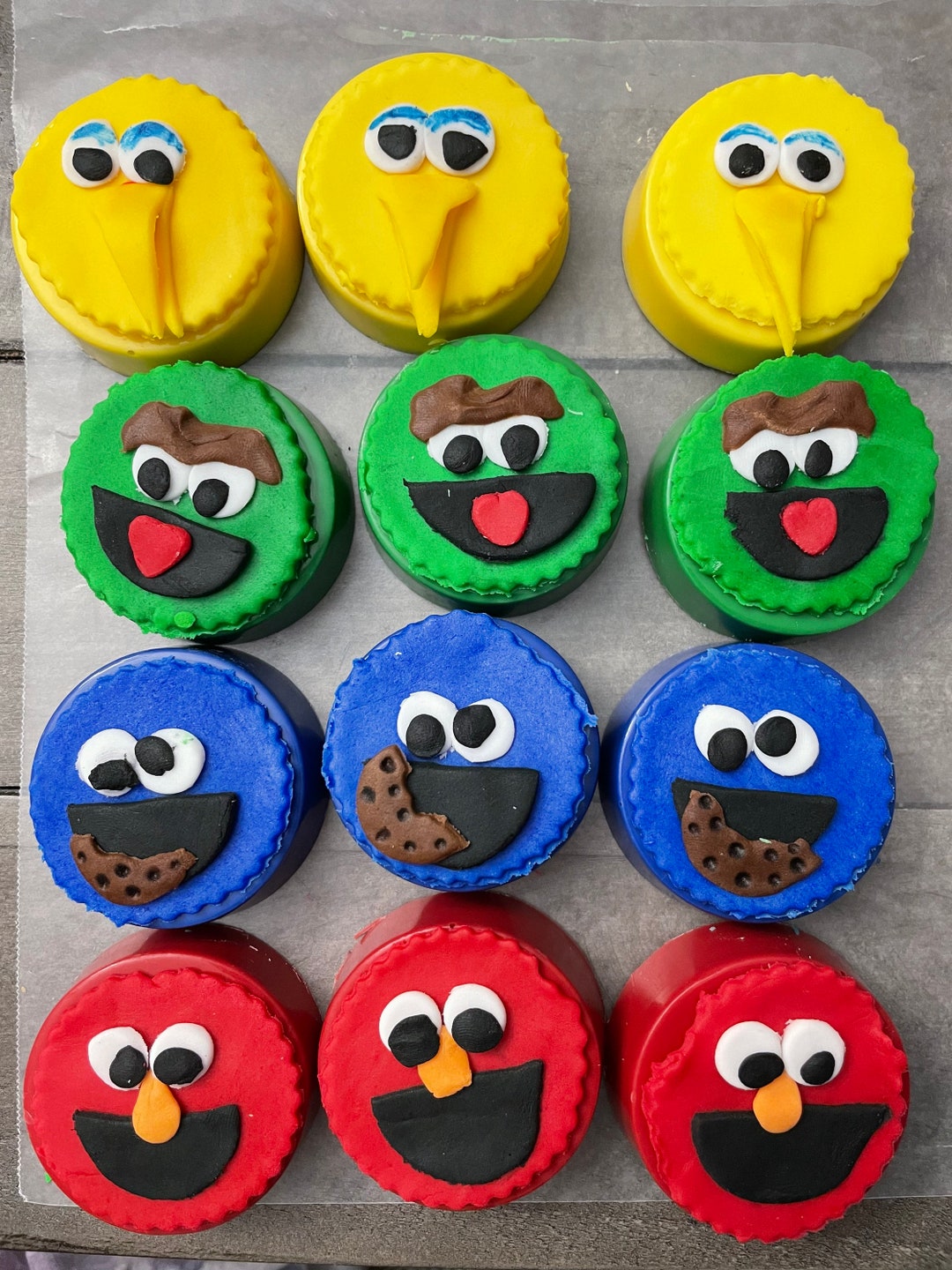 12 Monster Chocolate Covered Oreos / Rainbow - Etsy