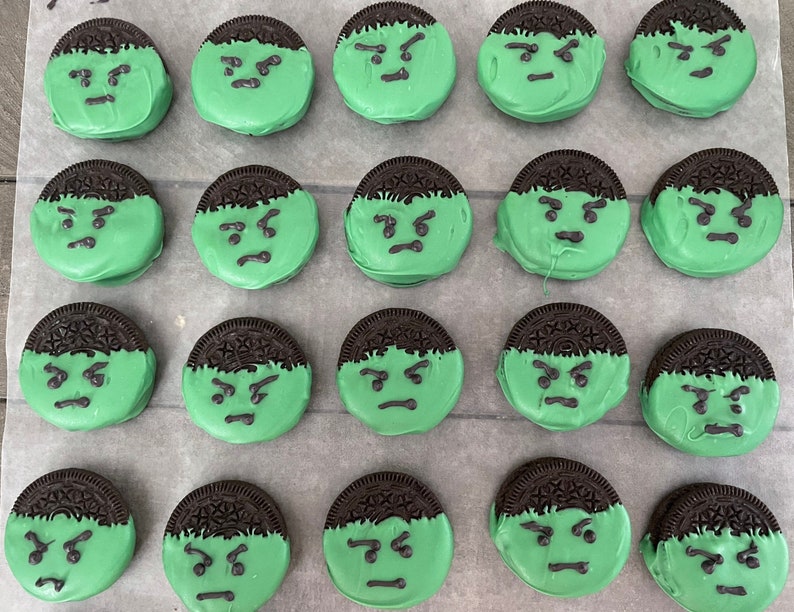 The Incredible Hulk Avengers Chocolate Oreos - Etsy