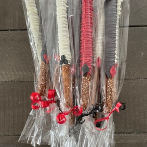 12 Casino Theme / Poker Party Chocolate Covered Pretzel Rods - Etsy