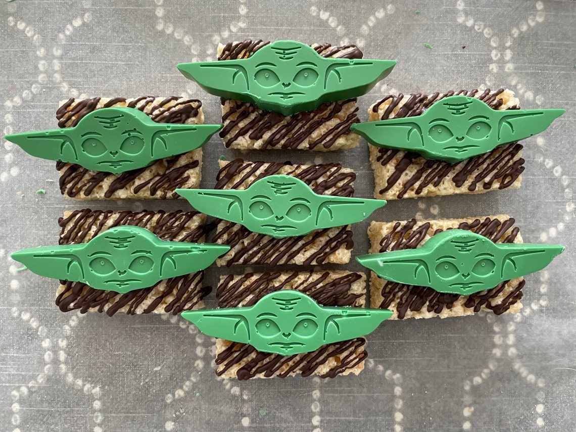 12 Baby Yoda / Star Wars Rice Crispy Treats - Etsy