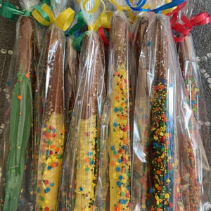12 Rainbow Chocolate Covered Pretzel Rods - Etsy