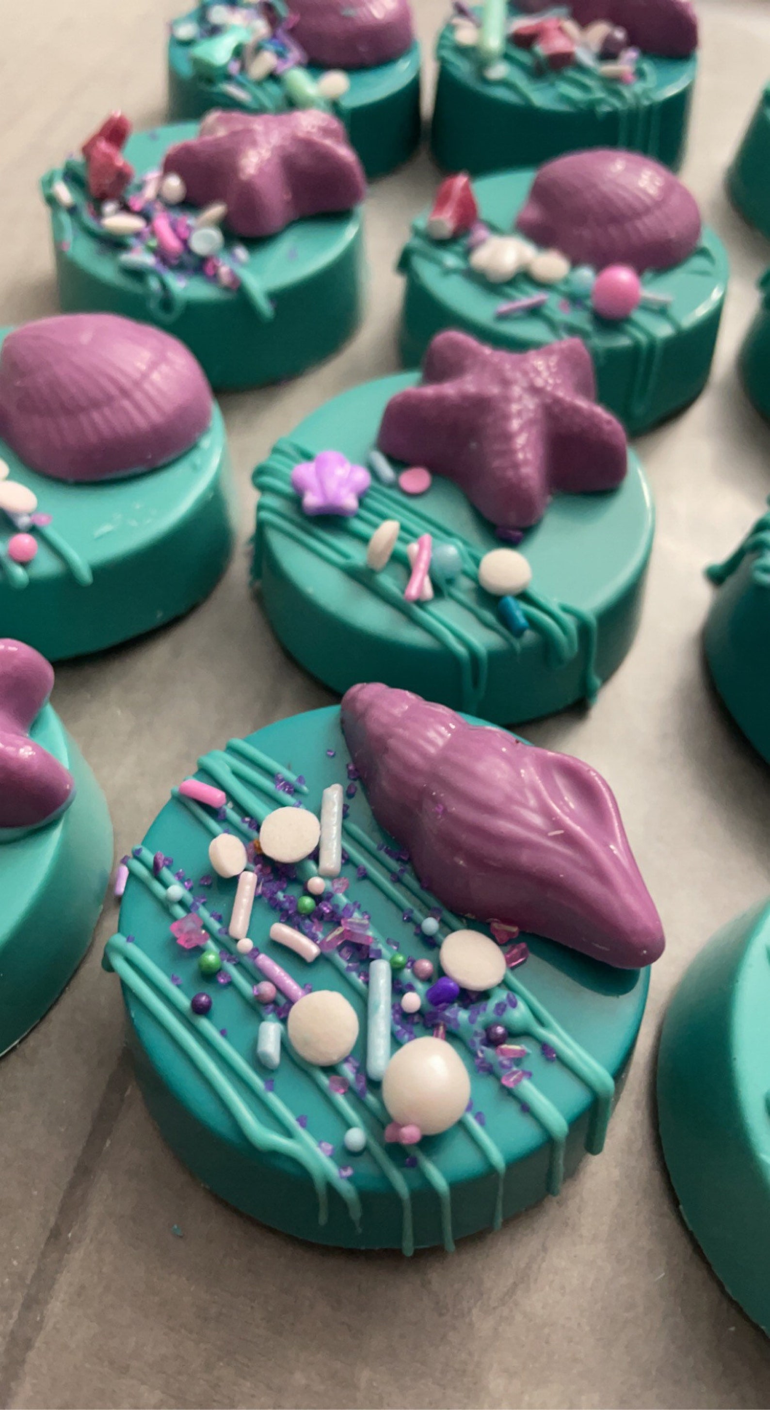 12 Mermaid Themed Chocolate Covered Oreos / Under the Sea - Etsy