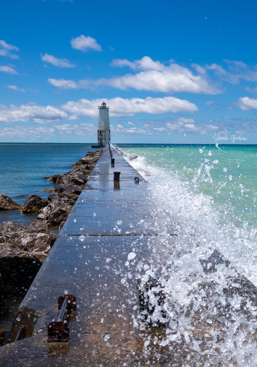 Splash of Turquoise / M22 / Frankfort Lighthouse / Michigan Photography ...