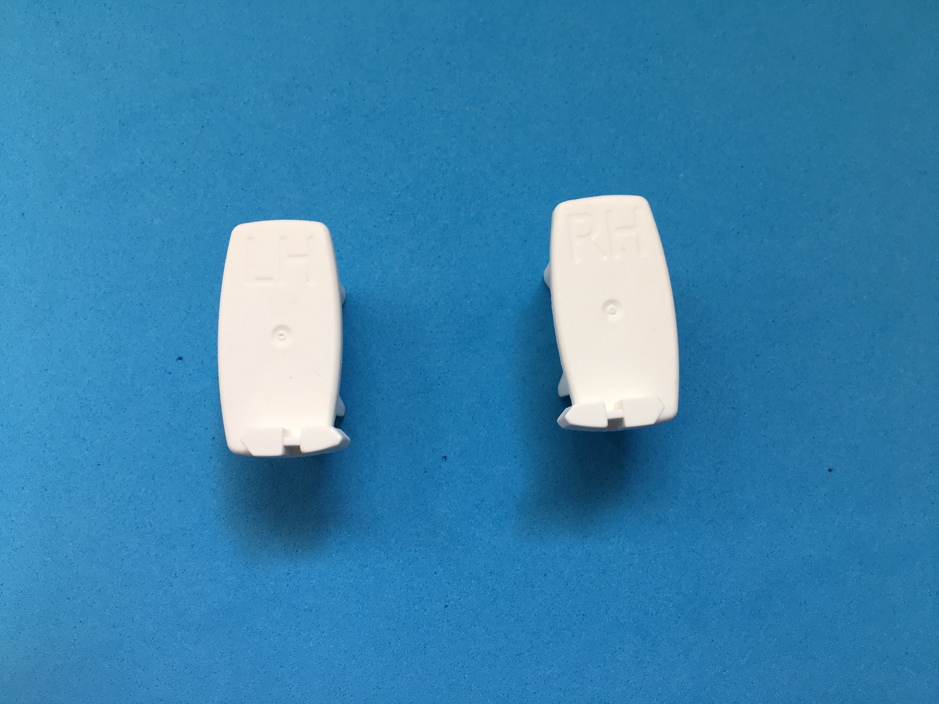 Pair of Perfect Fit White Roller Blind End Caps - Etsy UK