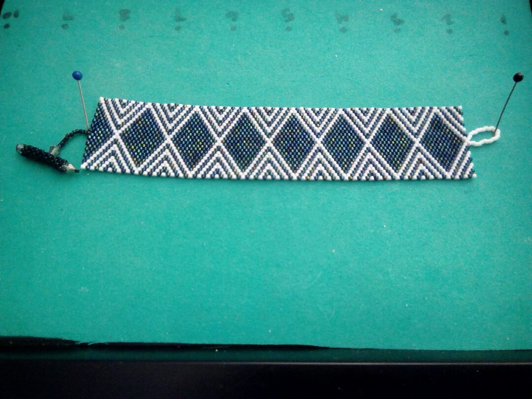 Diamond Pattern Bracelet - Etsy
