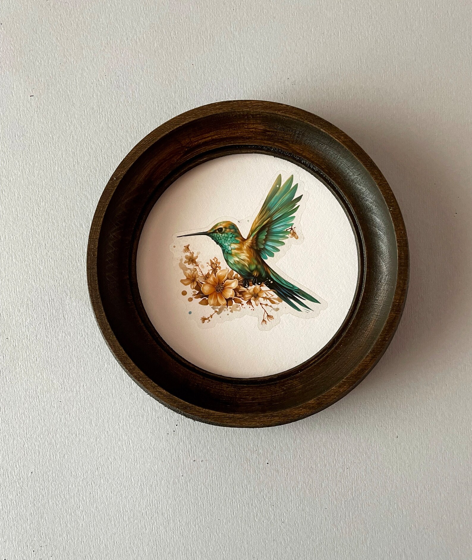 Brown Wooden Picture Frame, Round Frame, Picture Frames for Wall ...