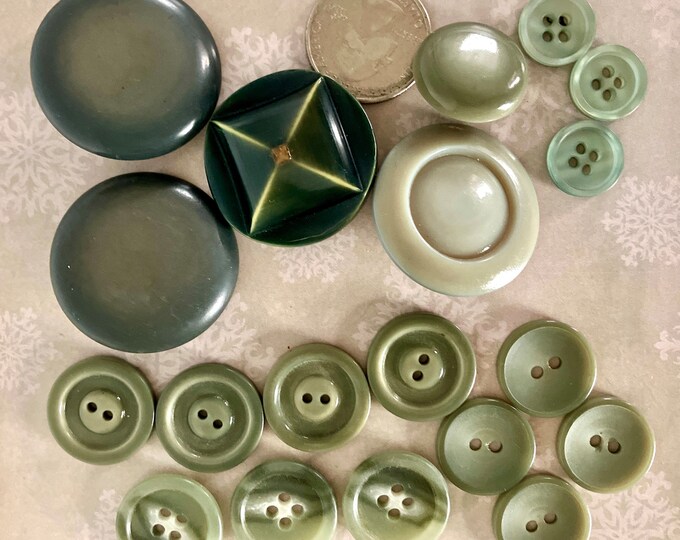 Vintage Mixed Lot of 19 Retro Sage Green Plastic Buttons - Etsy
