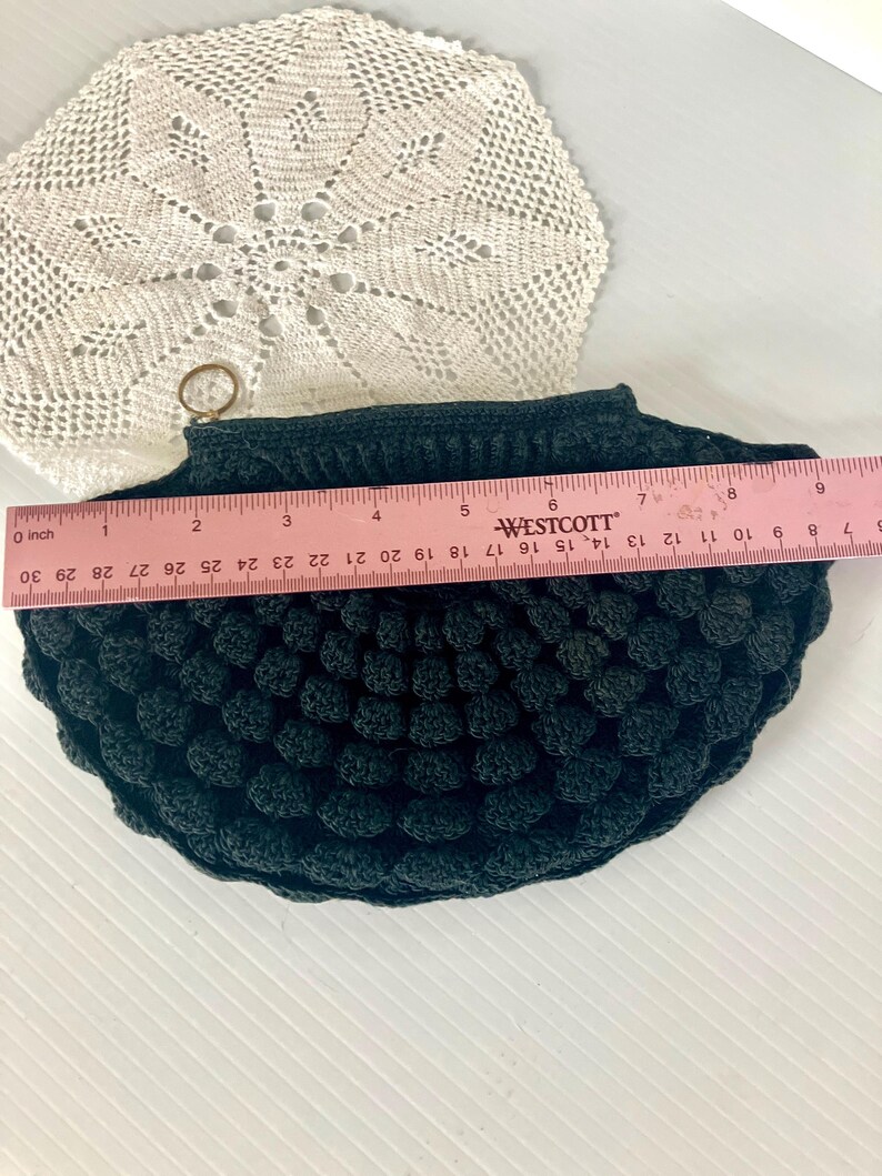 Vintage Black Purse - Crocheted- Clamshell Small Purse/change/lipstick ...
