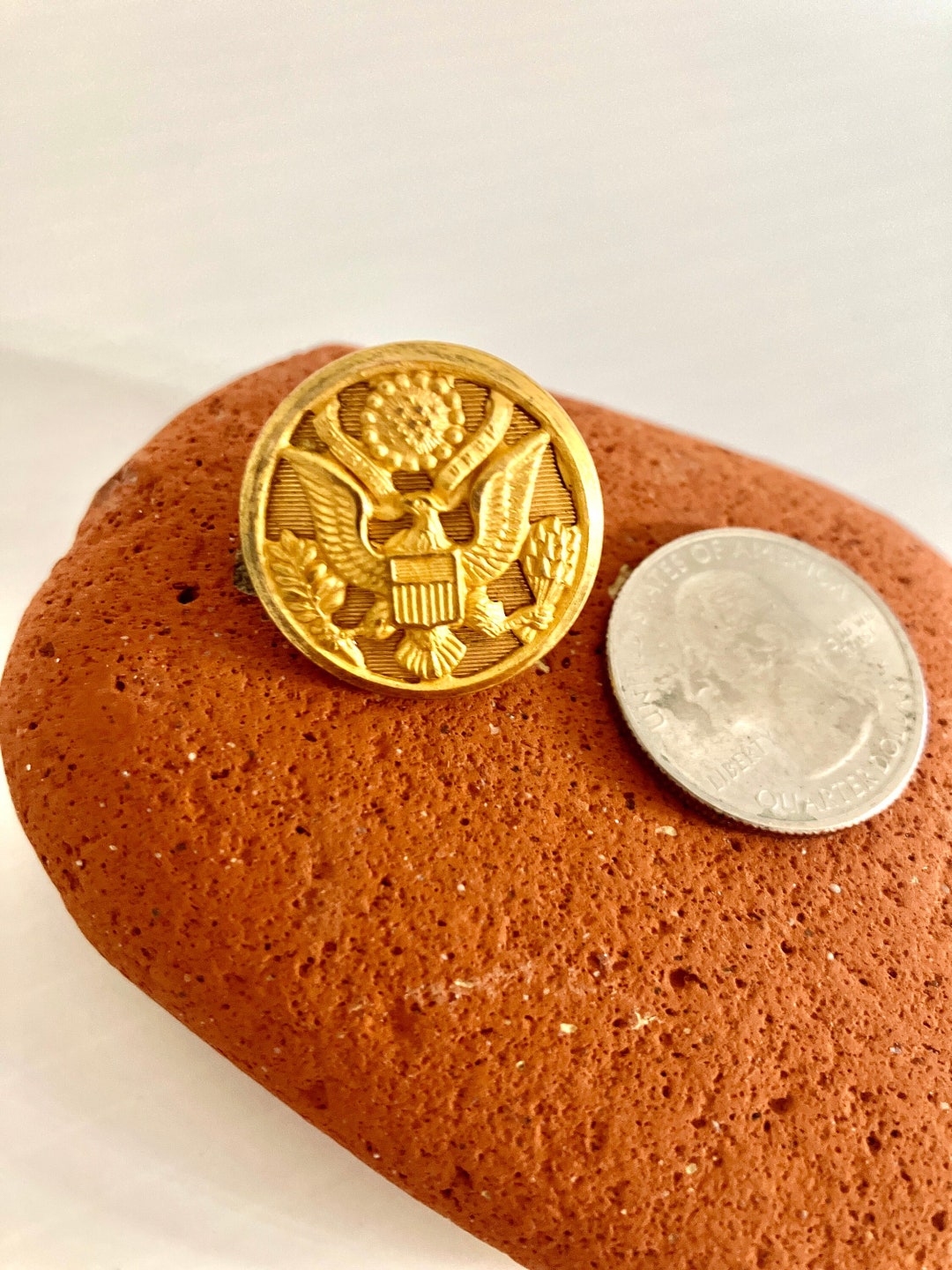 Vintage Gold U.S. Military Eagle Button - Waterbury - Quantity 1 ...