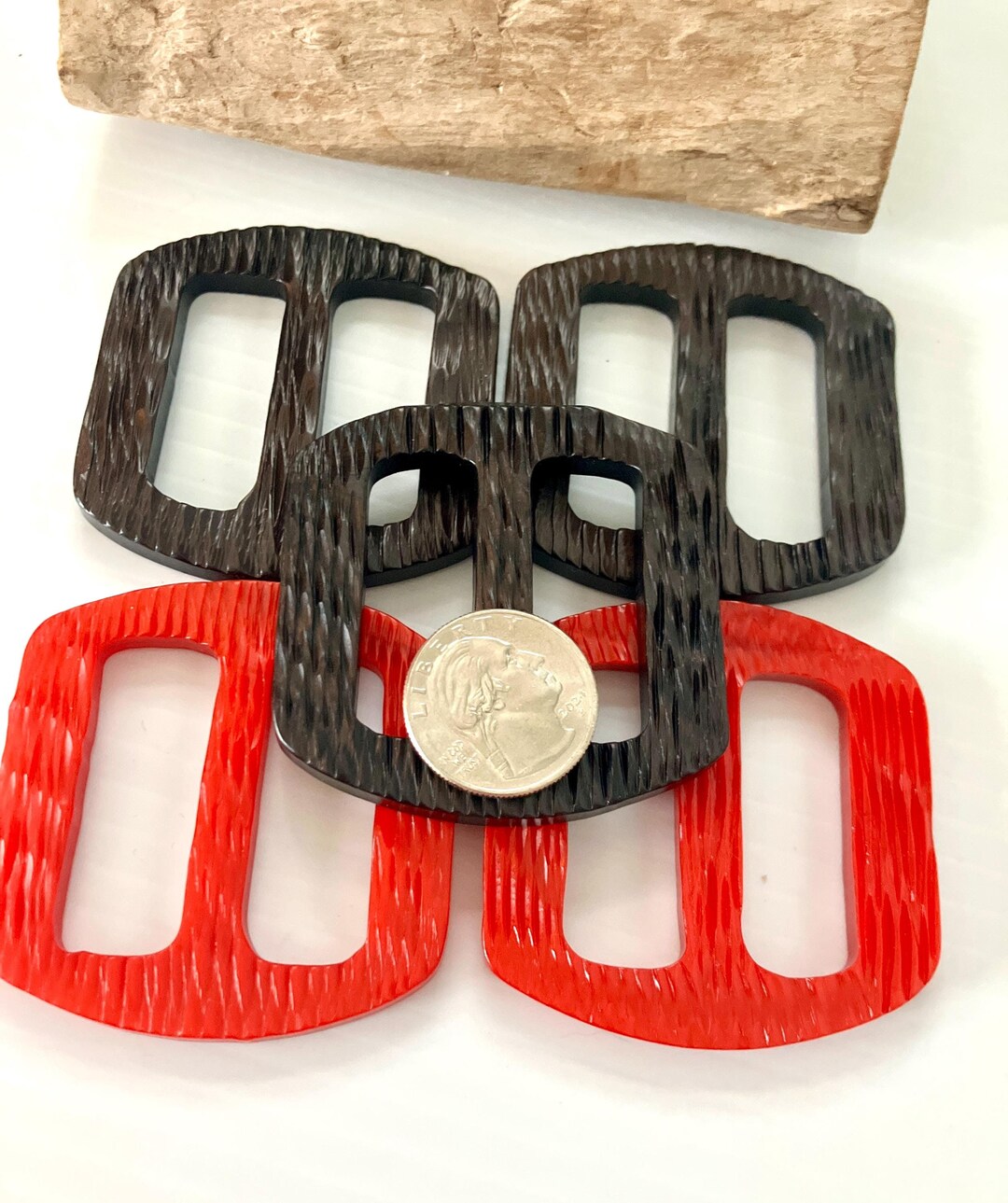 A Lot of 5 Lamode Plastic Belt Slides - Textures Red & Brown - Measures ...