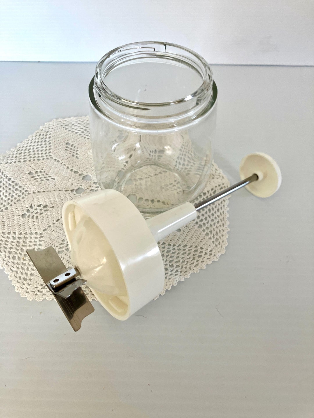 Vintage GEMCO Manual Food & Nut Chopper Glass Jar/ White Plastic ...