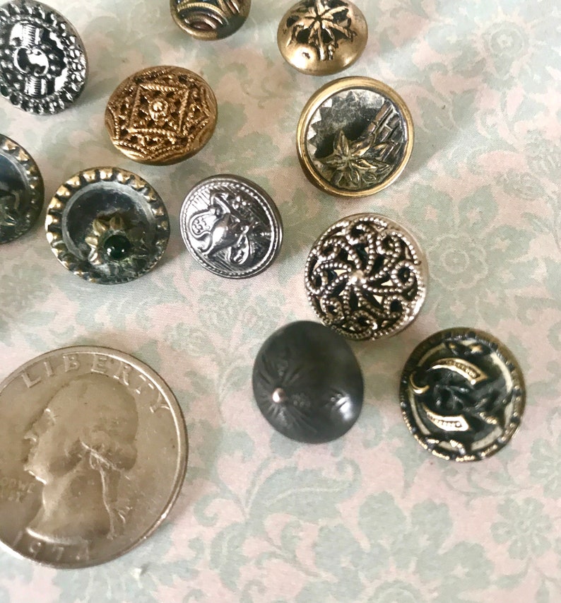 Lot of 14 Vintage Metal Buttons - Etsy