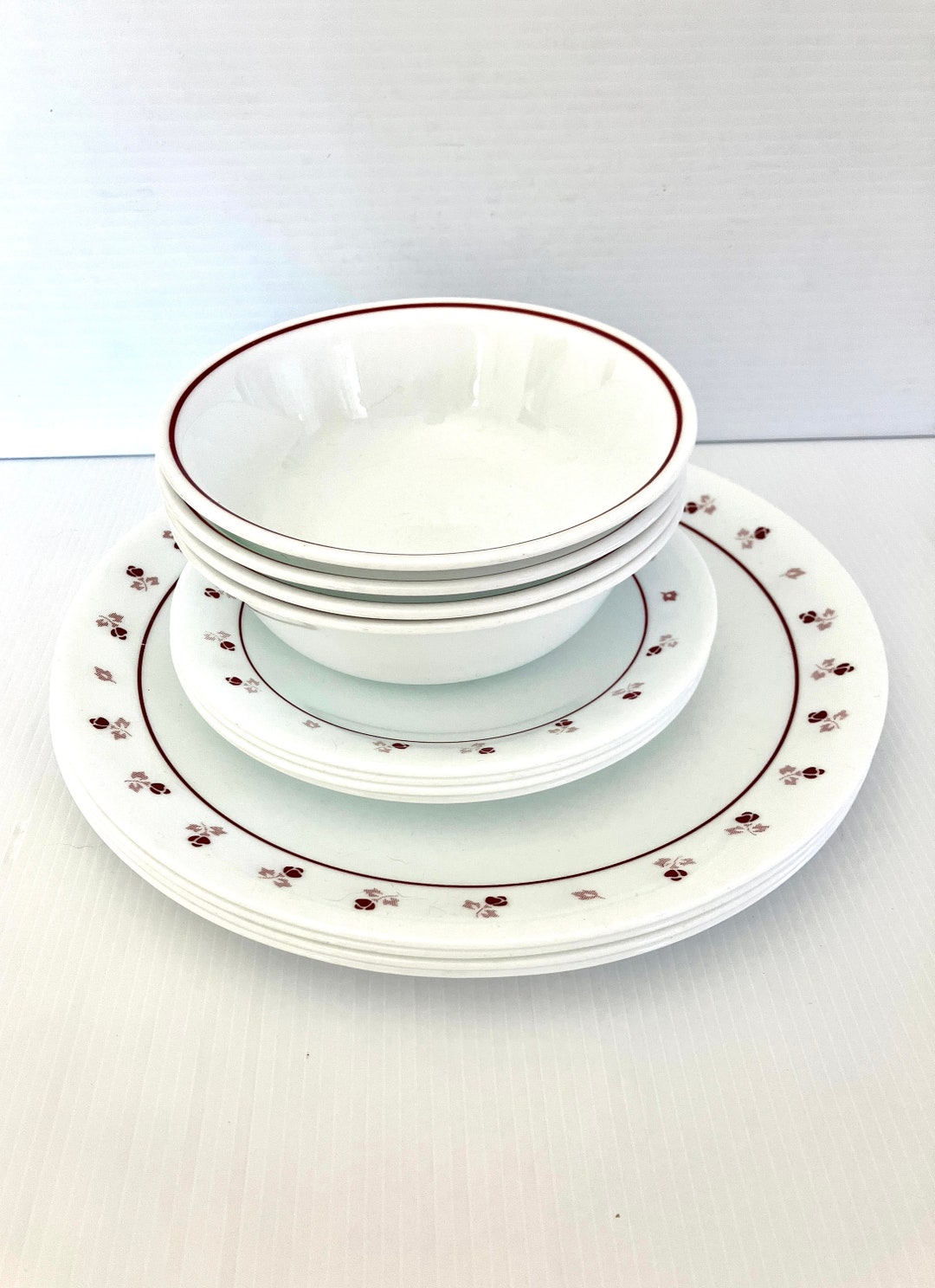 Vintage Corelle "burgundy Rose" 12-piece Dinnerware Set - Etsy