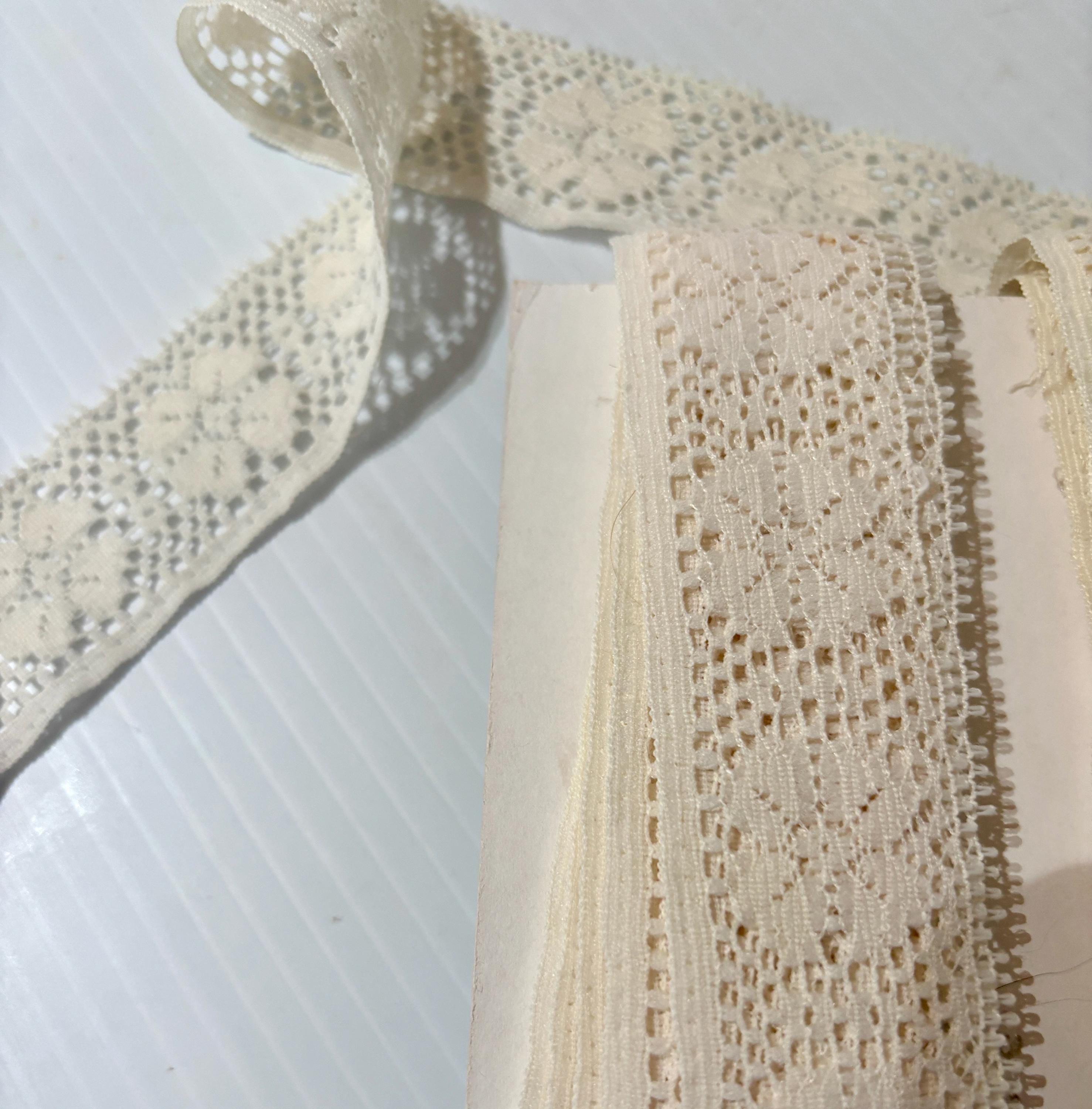 Vintage Cream Floral Lace - 1.25in Wide, 11 Yards Total - Etsy