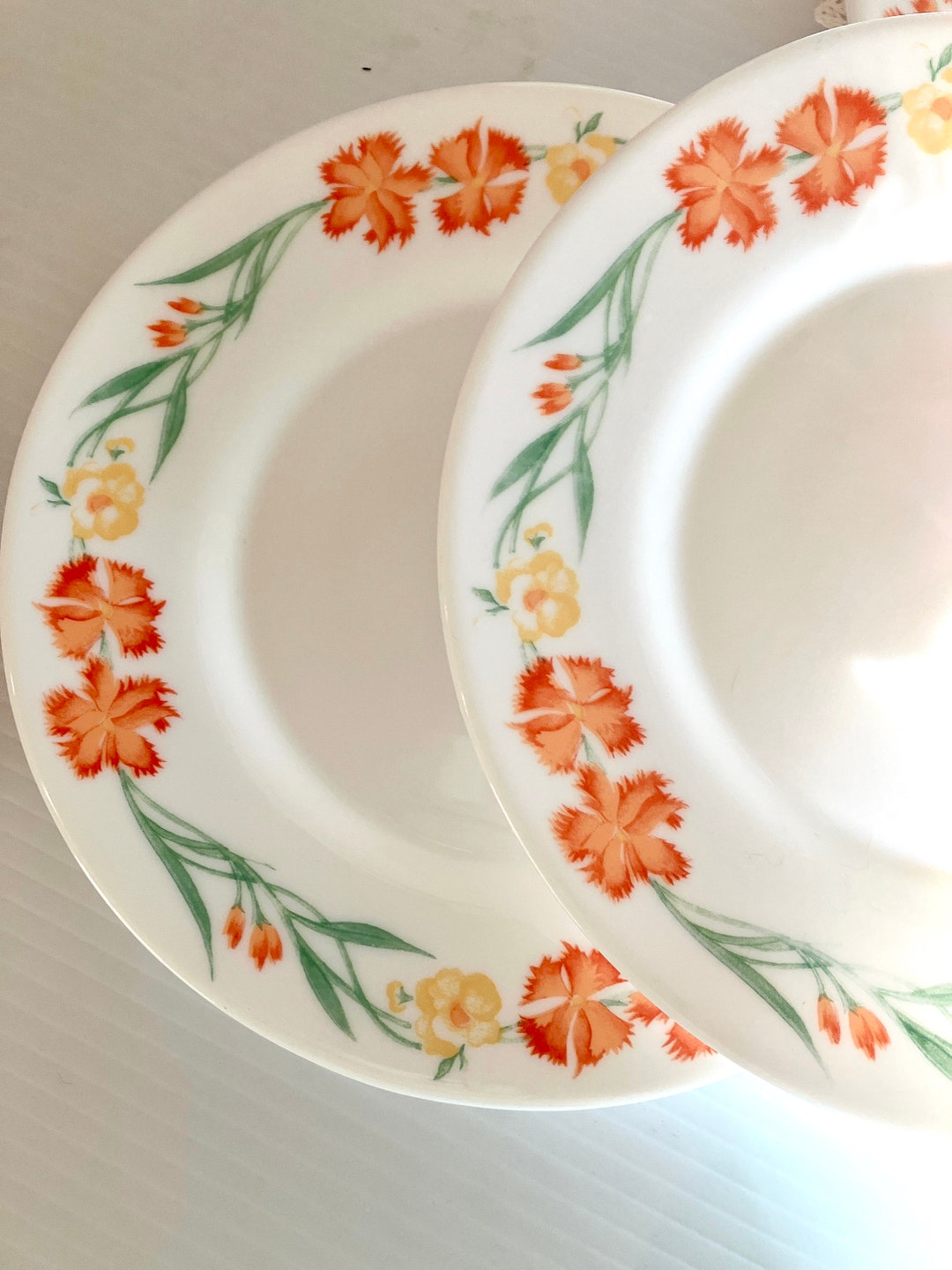 Vintage set of 7 Arcopal Floral Plates Wildflowers Orange/yellow France ...