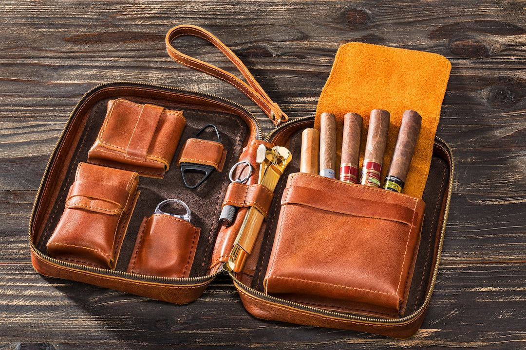 Engraved Copper Leather Cigar Case – Travel Holder for 4-5 Cigars ...