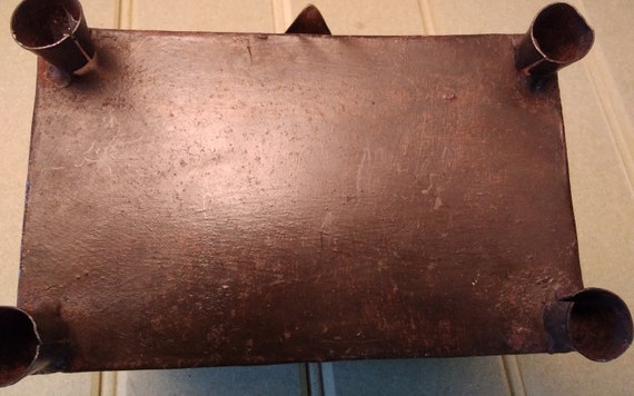 Antique Victorian metal Box with feet and brass decor… - Gem