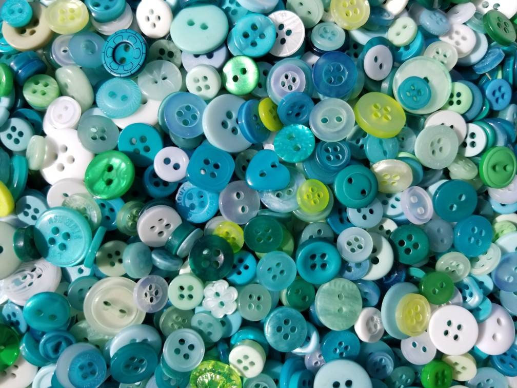 200 Small Caribbean Wave Buttons Many Small Sizes and Styles - Etsy