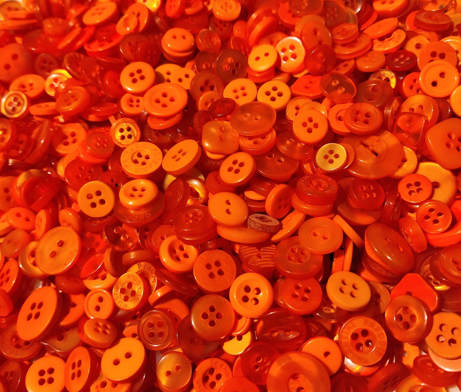 100 Small Orange Buttons, Sizes Range From About 1/4 Inch to 5/8 Inch ...