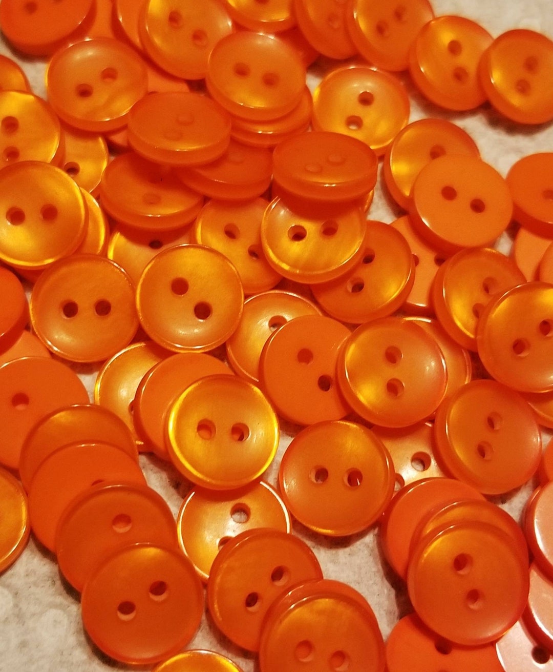 25 or 50 Iridescent Orange Buttons, Size 10mm, 16L, Round, Flat Back, 2 ...