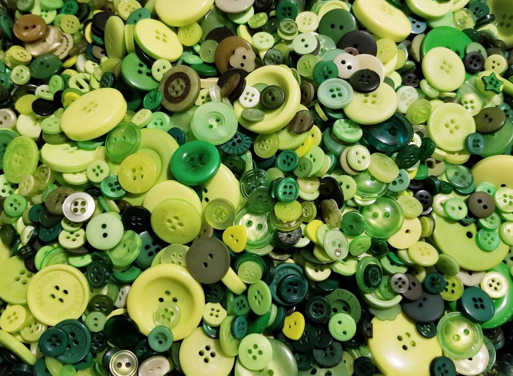 100 Jungle Green Buttons Sizes 6mm to 34mm 1/4 to - Etsy