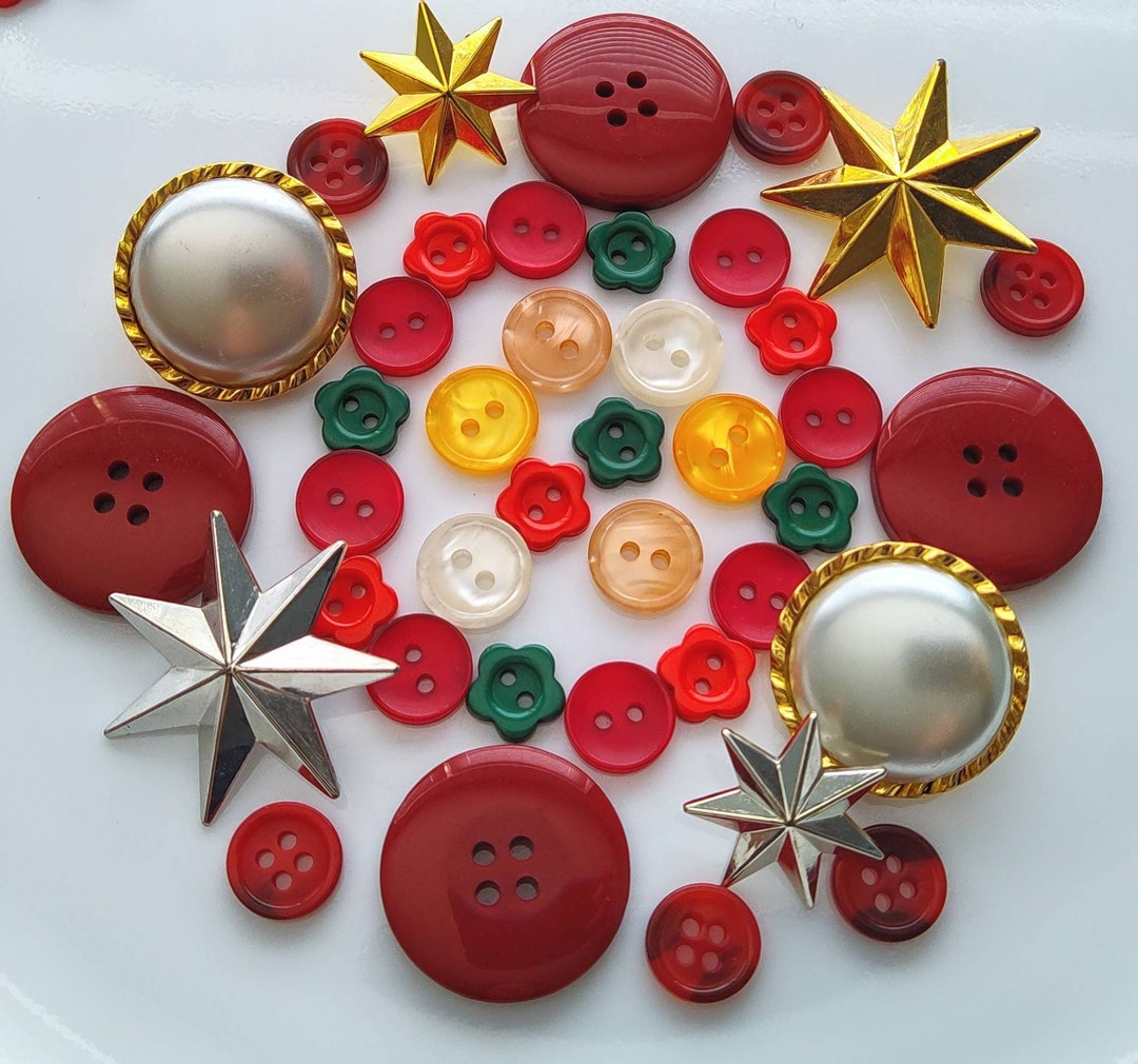 40 Holiday Buttons, Stars, Flowers and Round Buttons, Assorted Styles ...