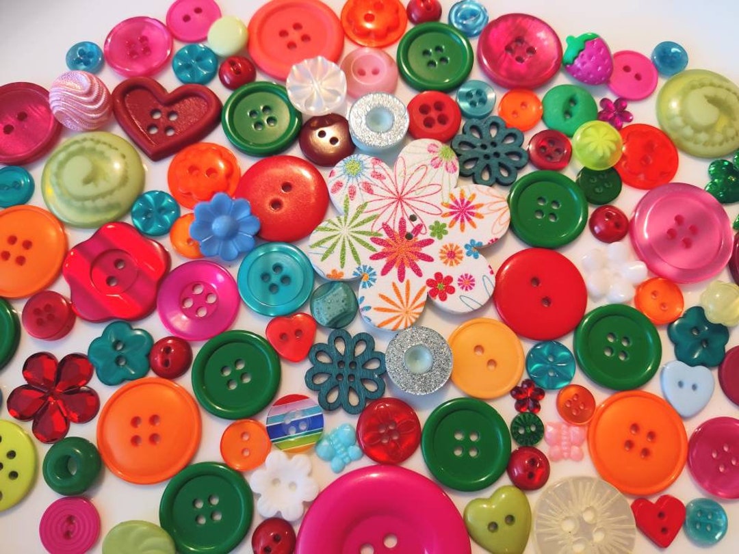 100 Piece Collection of Buttons, Rhinestones, Cabochons and ...