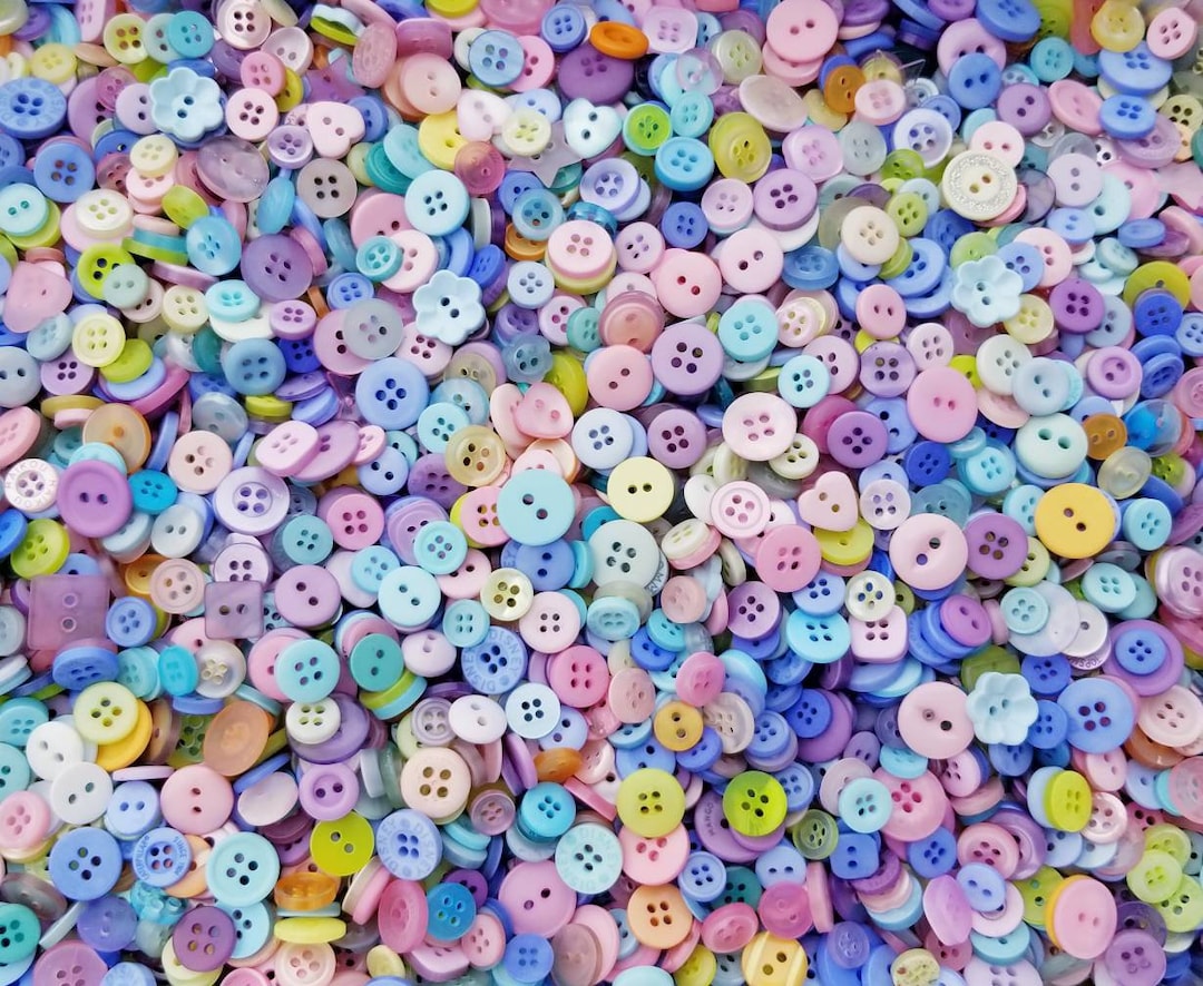 500 Small Pastel Buttons, Many Sizes and Styles, Random Bulk Button ...