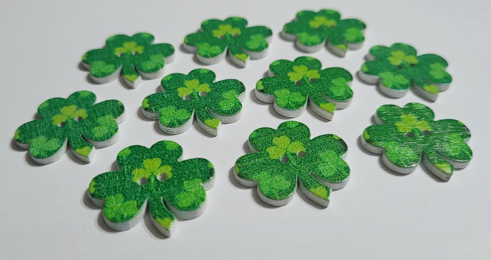10 Green Shamrock Buttons With Shamrock Dots, Size 1 Inch, Matching ...
