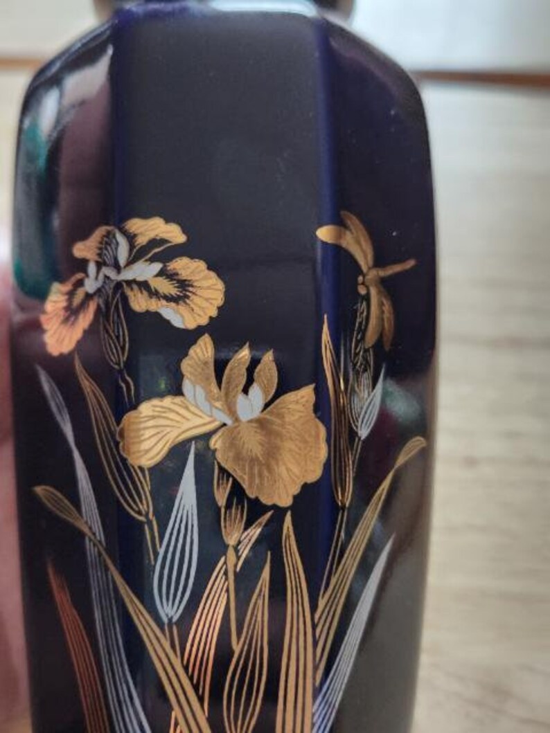 Vintage Cobalt Blue Otagiri Japan Black and Gold Vase Iris - Etsy Vintage Cobalt Blue Otagiri Japan Black and Gold Vase Iris - Etsy