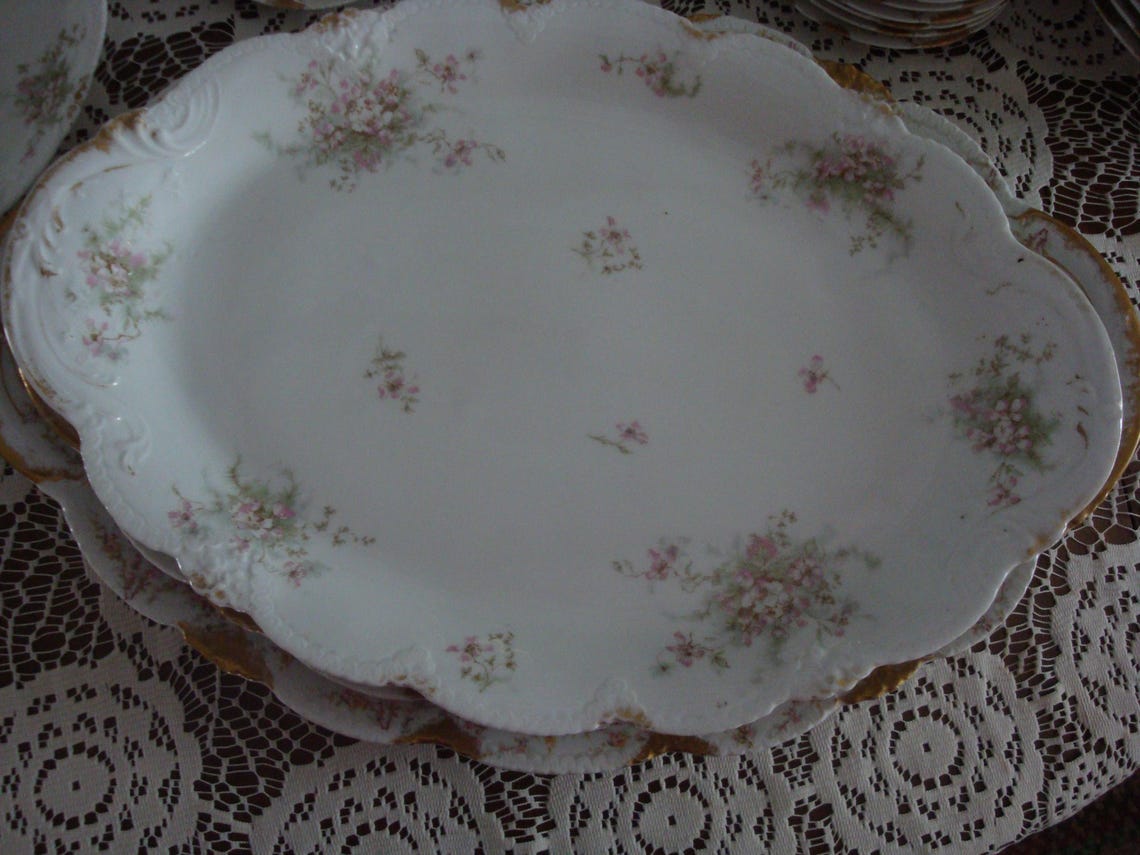 Huge Lot of 84 Pieces of Theodore Haviland Dishes Schleiger 145 & Other ...